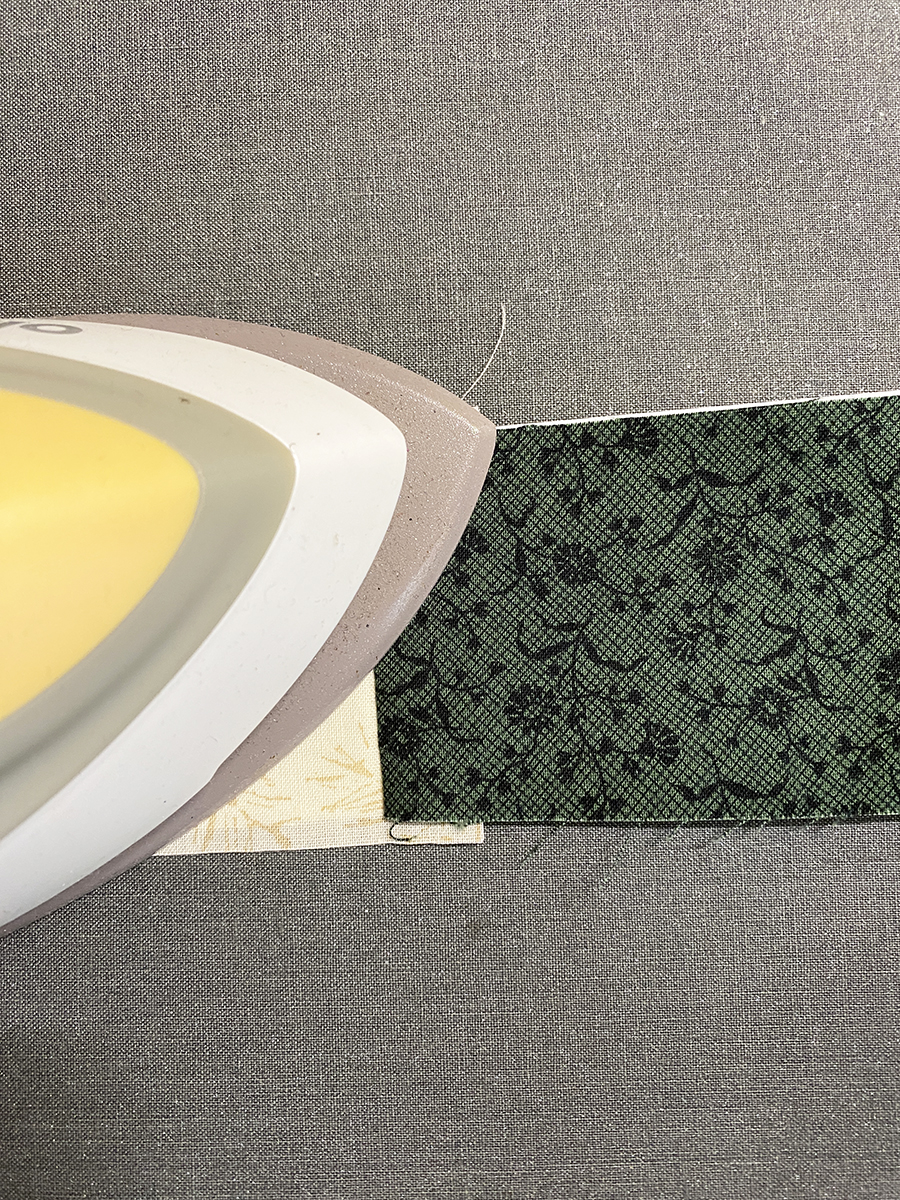 Northern Cardinal Paper Pieced Quilt Block - We Like Quilting